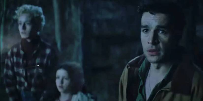 10 Biggest Changes Wolf Man Makes to the 1941 & 2010 Versions