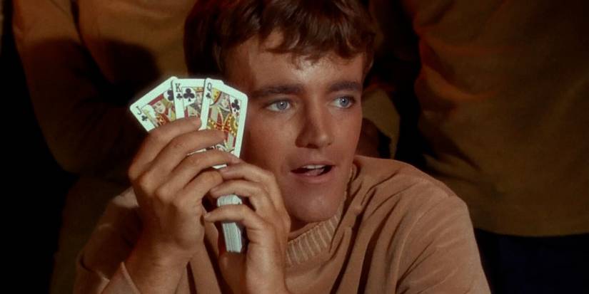 10 Strongest Human Characters in Star Trek: The Original Series, Ranked