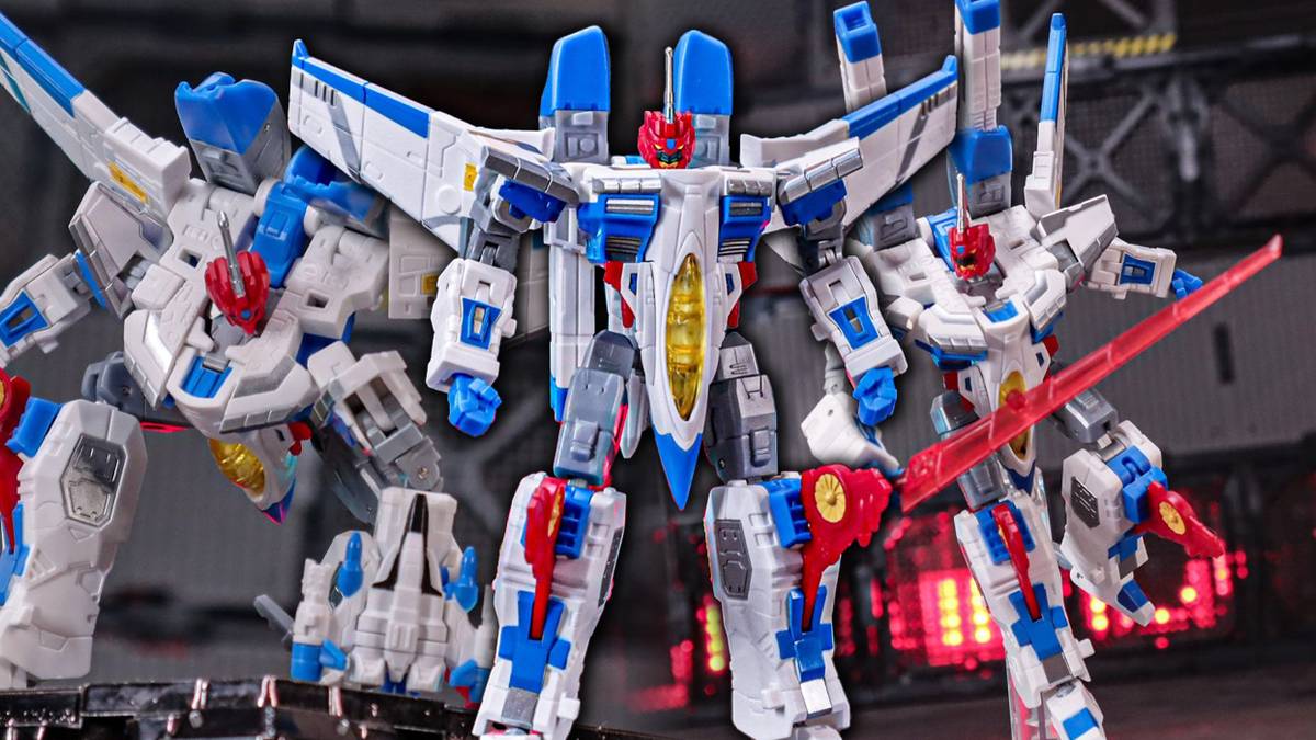 Fan-Favorite Transformers: Universe Decepticon Seeker Jet Returns to ...