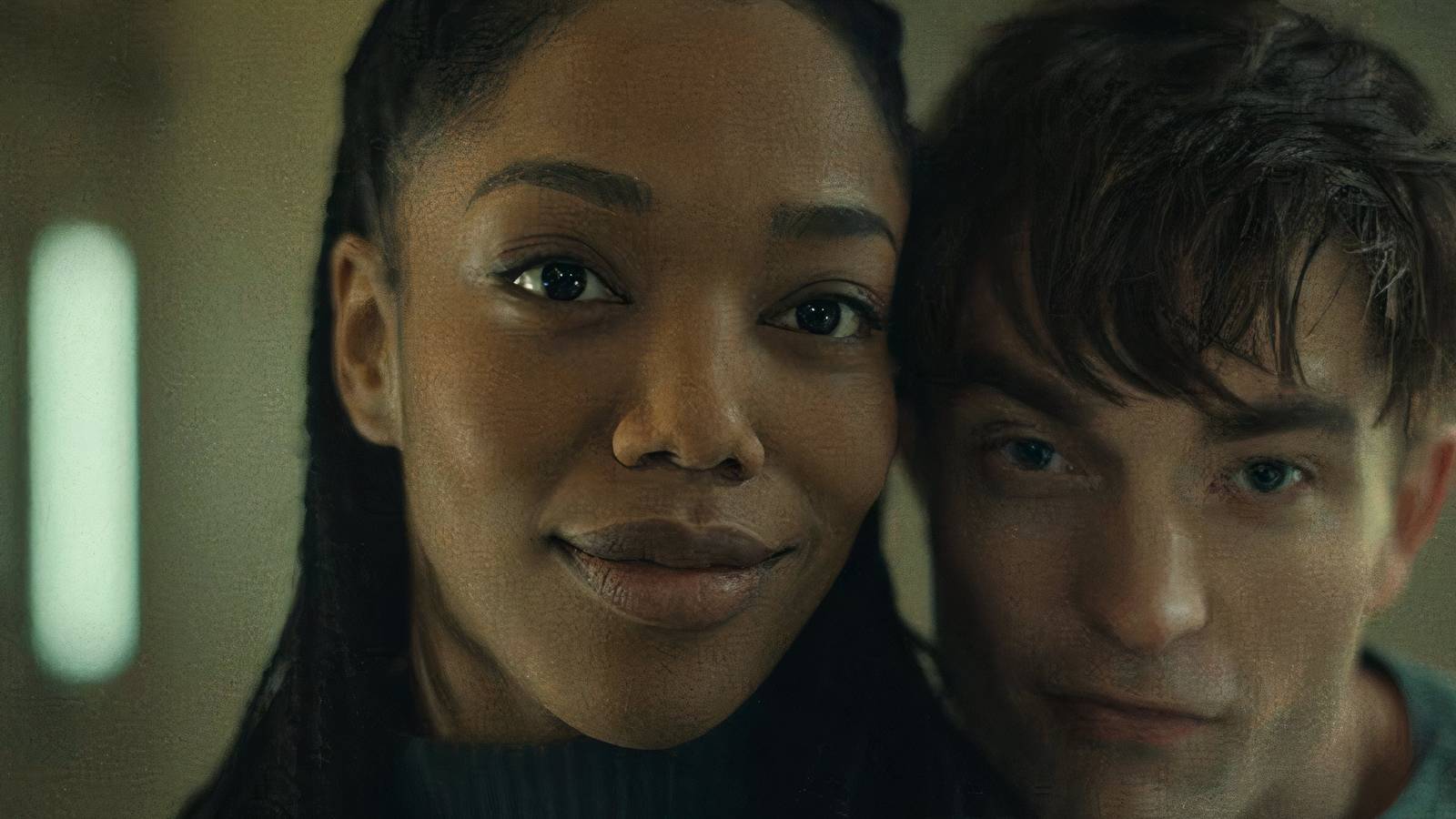 Mickey 17 Deleted Scene Reveals New Footage of Steven Yeun & Naomi ...