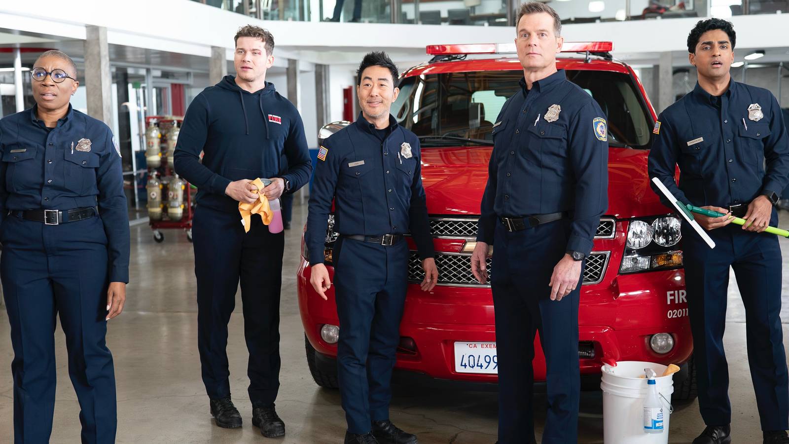 Chris O'Donnell's 9-1-1 Spinoff Recruits Grey's Anatomy Alum as Series ...