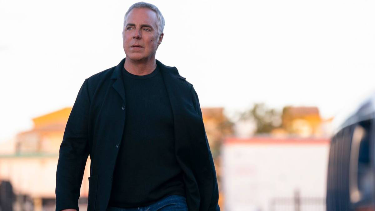 Bosch Star Titus Welliver's Dracula Sequel Movie Gets Exciting Update