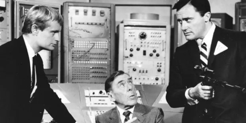 Long Before the Henry Cavill Remake, This Groundbreaking TV Show Was a ...