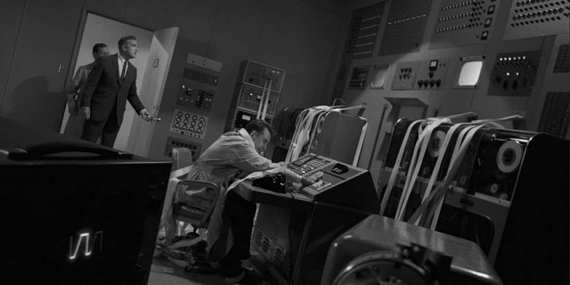 10 Best Hard Sci-Fi Twilight Zone Episodes, Ranked