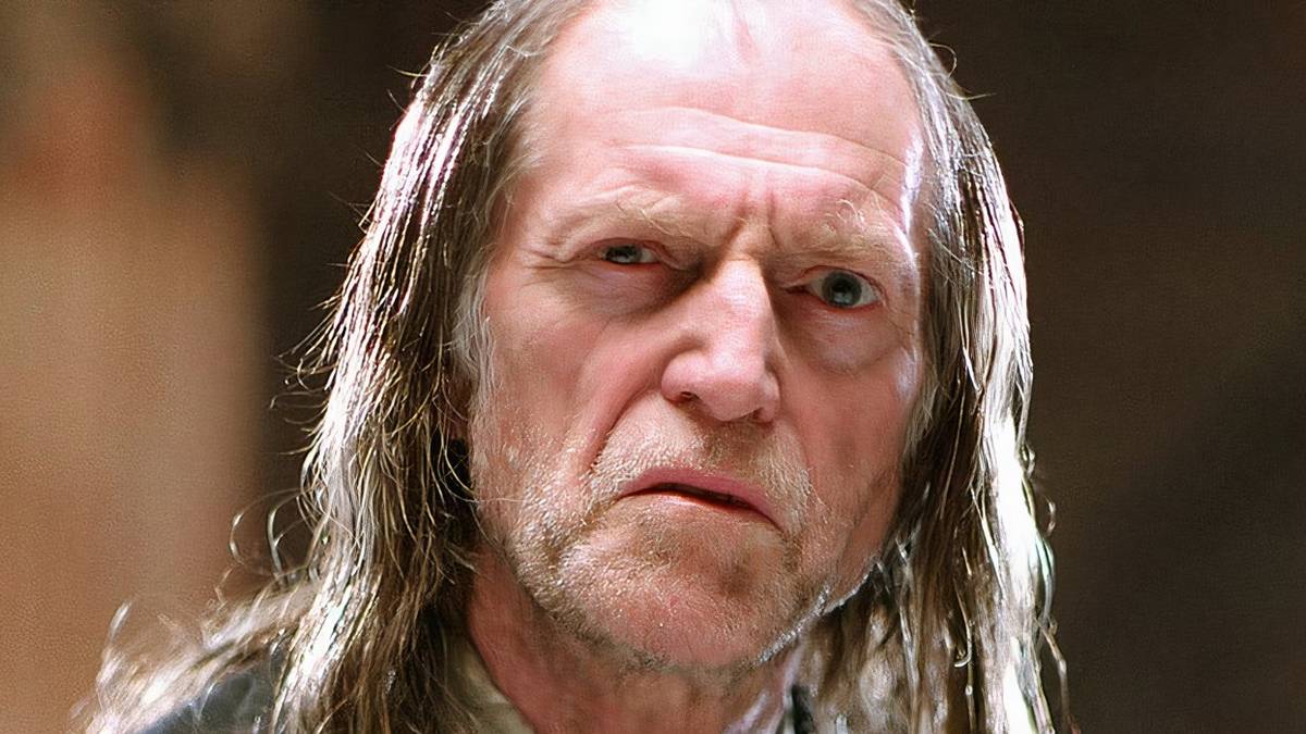 10 Things Argus Filch Did In Harry Potter That Make Him More of a Hero ...