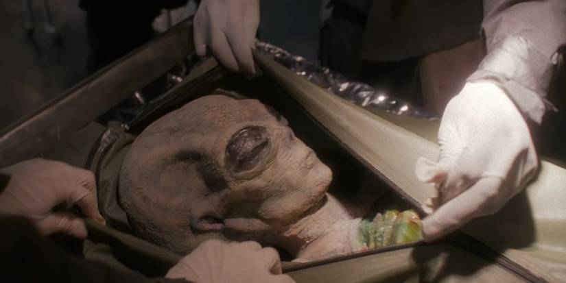 15 Great X-Files Episodes That Were Inspired by True Stories