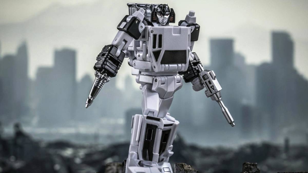 An OG Transformers Autobot Gets a Retro Remix With New & Improved ...
