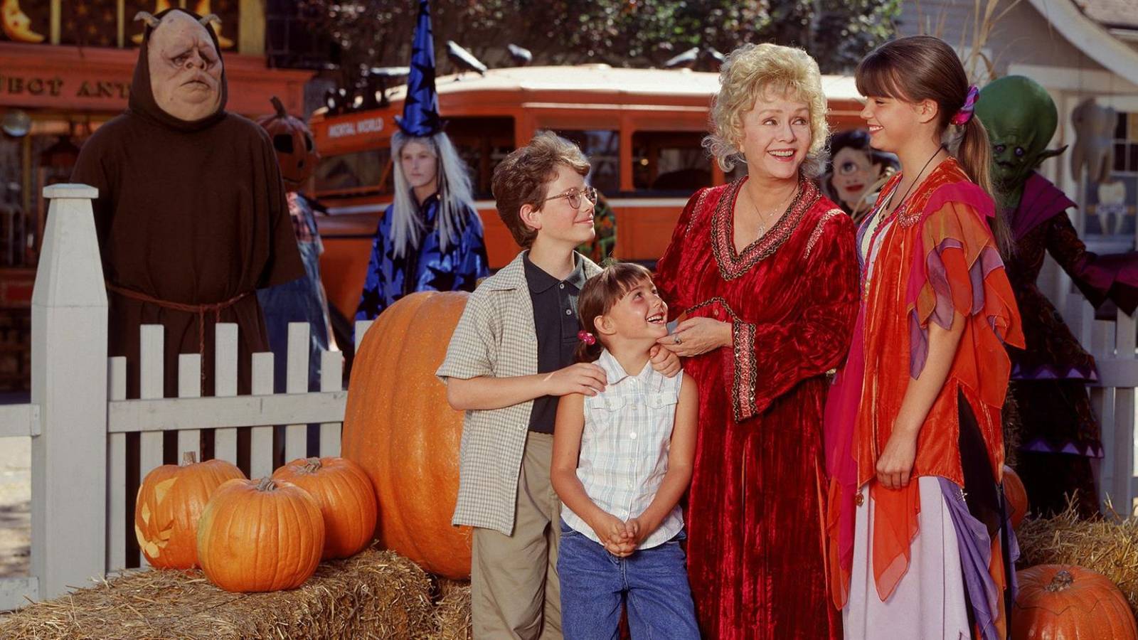 27 Years Later, It's Finally Time To Revive This 83% RT Halloween Icon