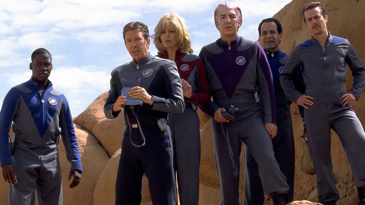 If You Loved Star Trek: TNG, You Should Watch This 26-Year-Old Sci-Fi ...