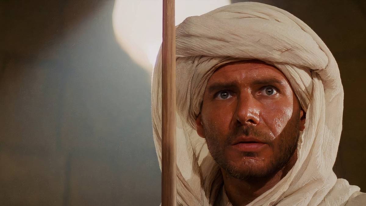 The Best Scene in Raiders of the Lost Ark Has No Dialogue (& It’s Perfect)