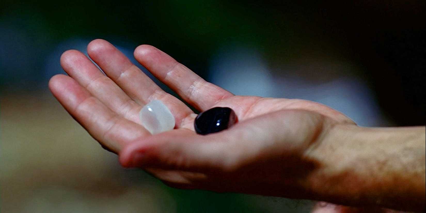 Lost's Second Episode Secretly Explains the Entire Show With One Line