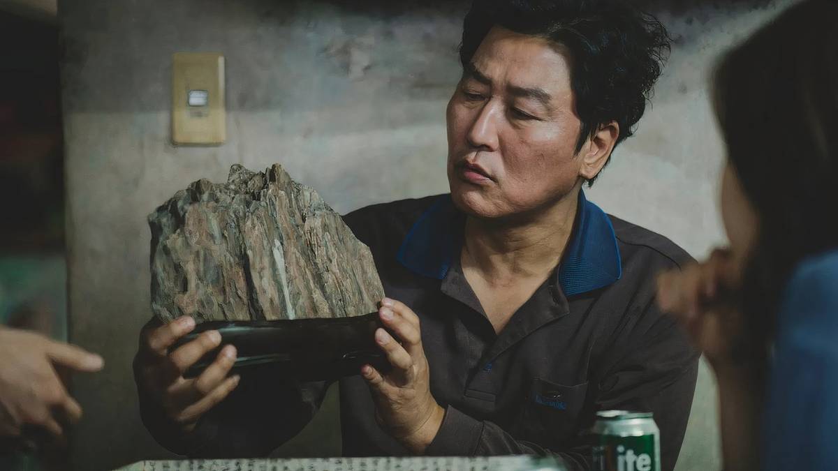 Parasite’s Classism Themes and Ending, Explained