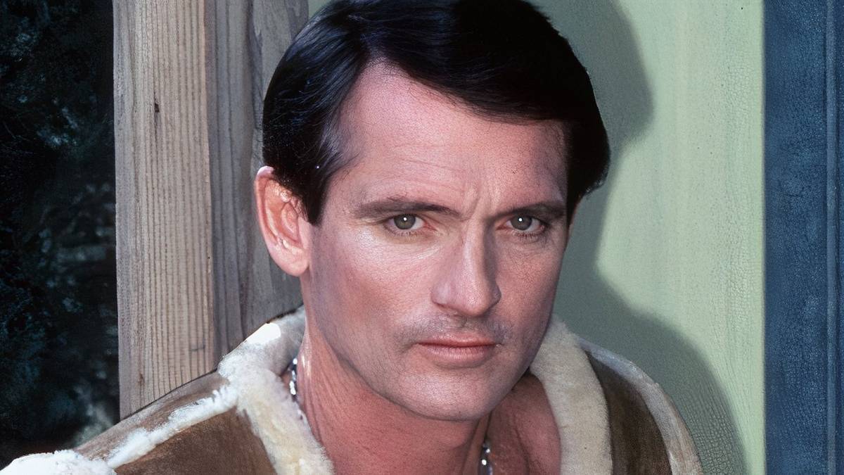 Chris Robinson Dies at 86: General Hospital Star Coined Iconic Phrase ...