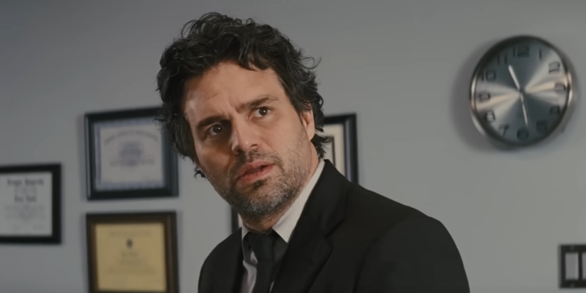 15 Clues That Give Away the Plot Twist in Now You See Me