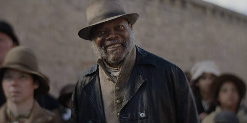 Pierce Brosnan & Samuel L. Jackson's Western The Unholy Trinity Finds ...