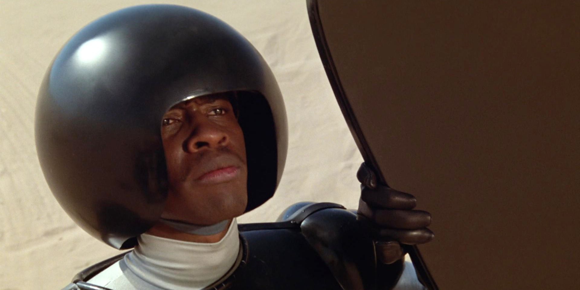 26 Years Later, Bill Pullman's Cult Classic Creature Feature Is Quietly ...