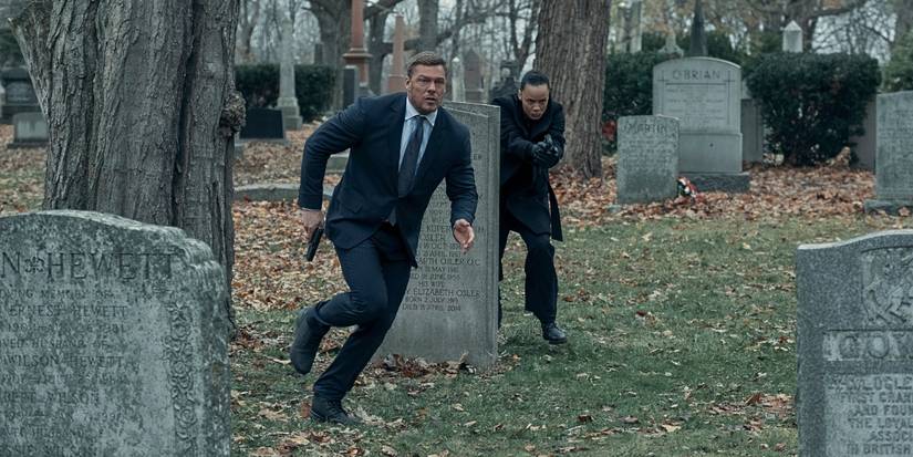 Alan Ritchson’s Reacher Quietly Fixed a Decade-Old Lee Child Problem