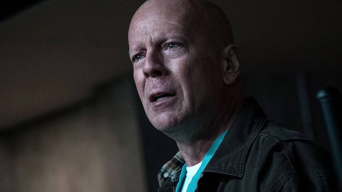 Bruce Willis' $50M Action Remake That Flopped in Theaters Finds New ...