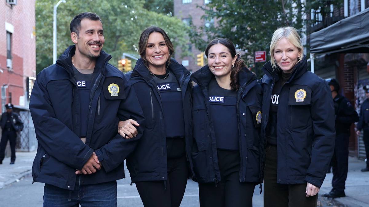 Departing Law & Order: SVU Star Lands Major Role in Different Dick Wolf ...