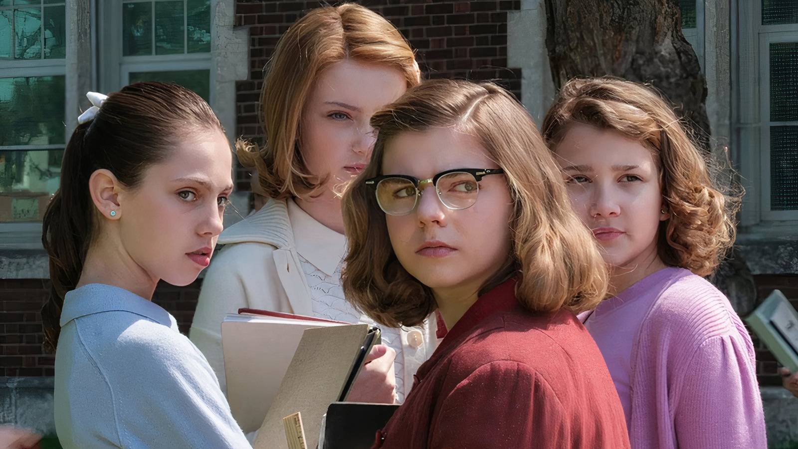 Stephen King's It: Welcome to Derry Creator Teases Connections to Dark ...