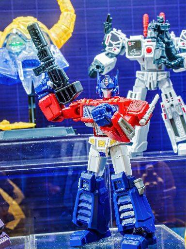 Transformers Returns to G1 Anime With New First-Look Reveal for Optimus ...