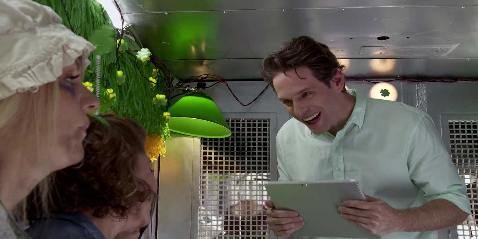 It's Always Sunny in Philadelphia's 10 Creepiest Dennis Moments