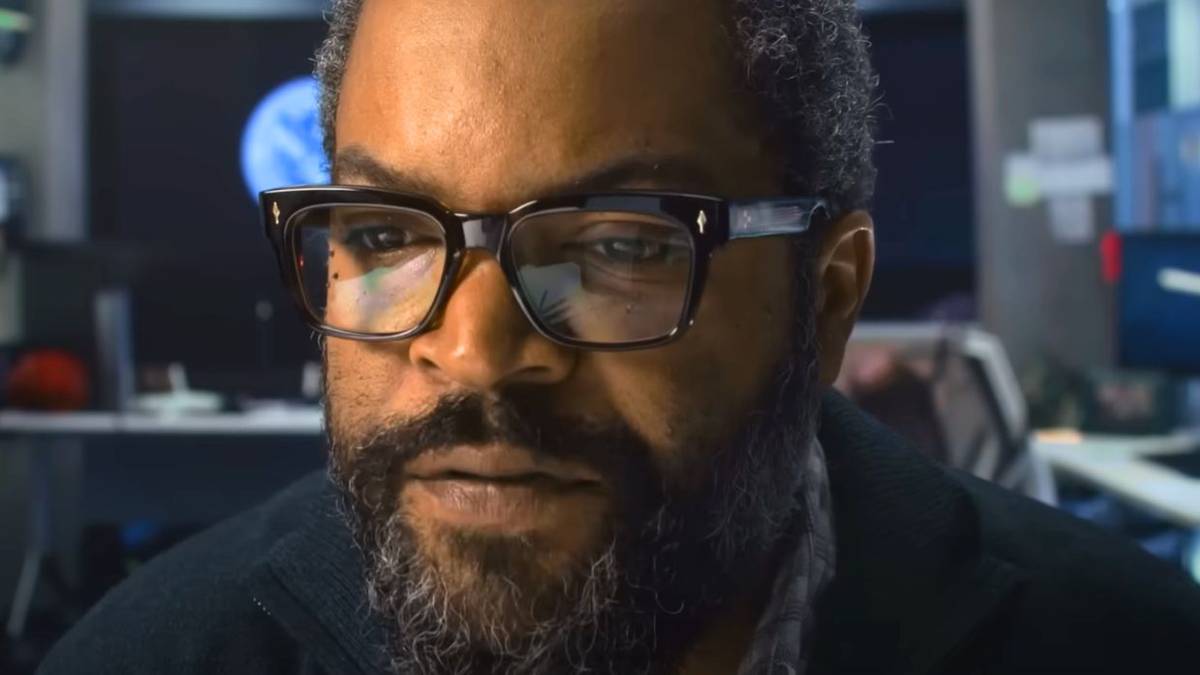 Ice Cube’s the War of the Worlds Officially Named Worst Movie of the Year