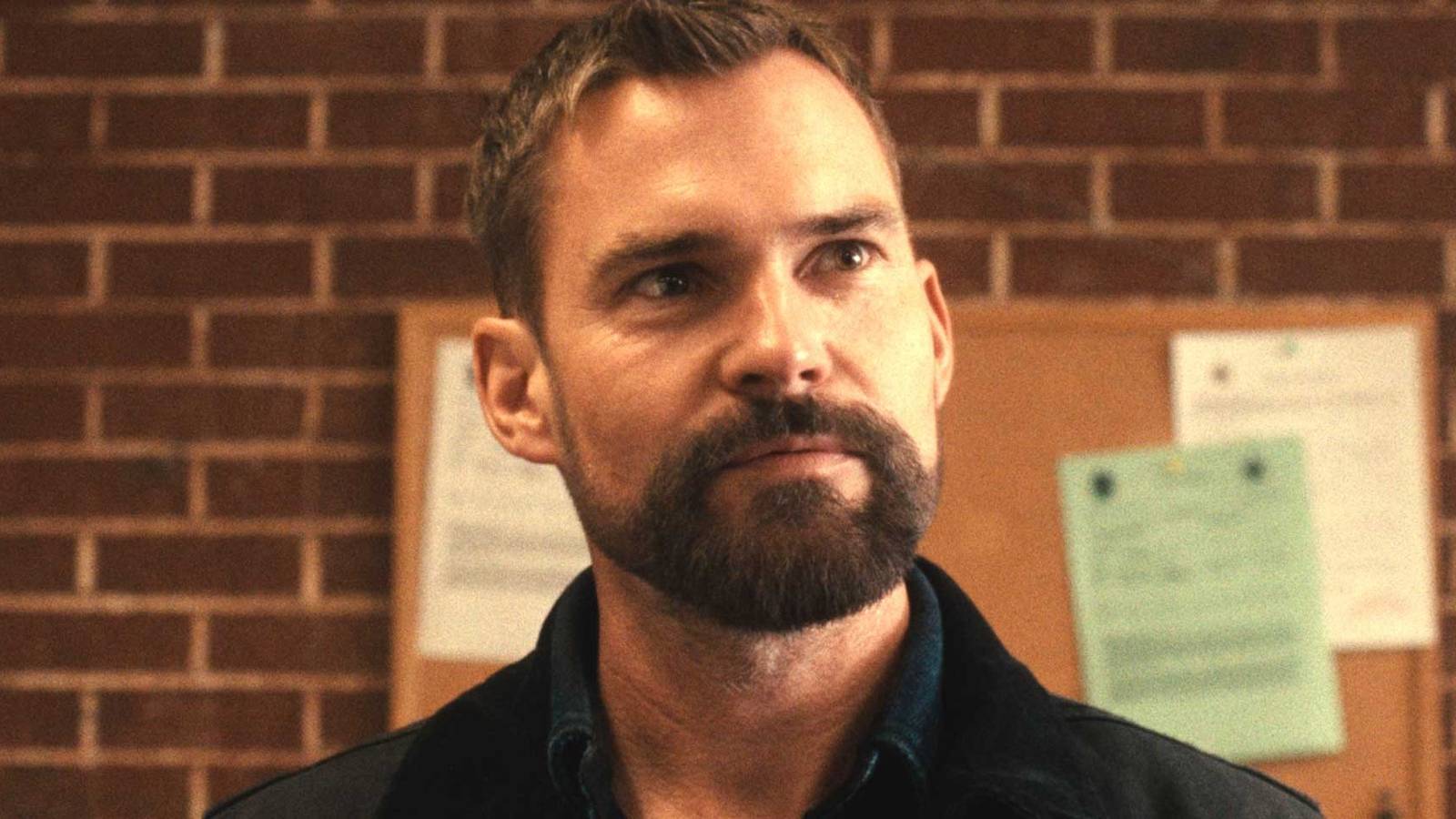 Seann William Scott's New Action Comedy Teases Small Town Problems in ...