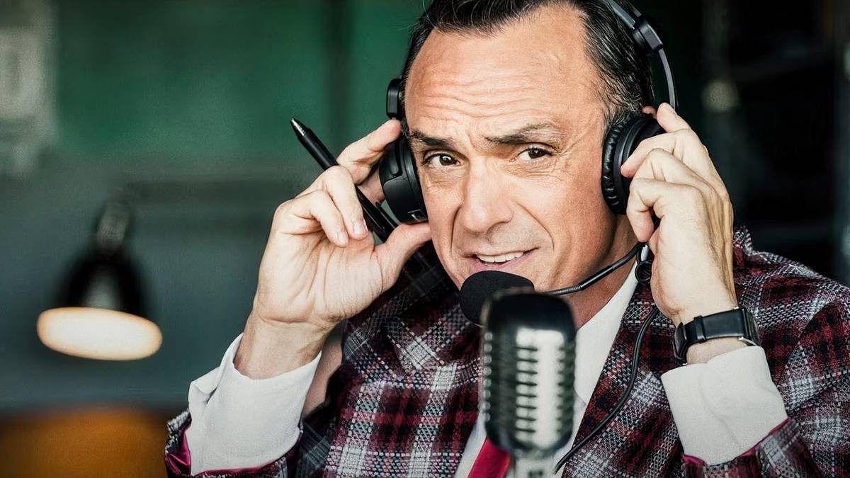 Every Ted Lasso Fan Must Watch This 4-Season Masterpiece With 98% on ...