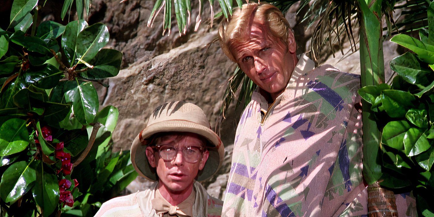 DC Reveals How Batman Can Survive Falling to Earth From Outer Space