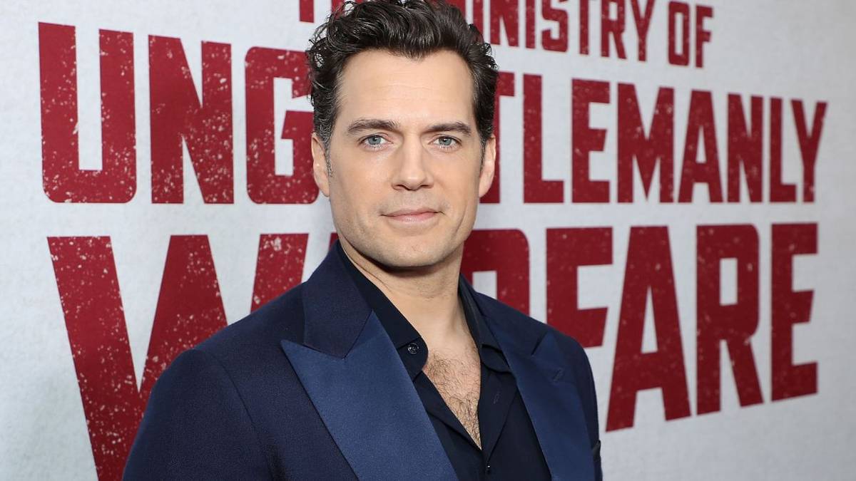 Zack Snyder's Henry Cavill Superman Instagram Post Deemed Undeniable