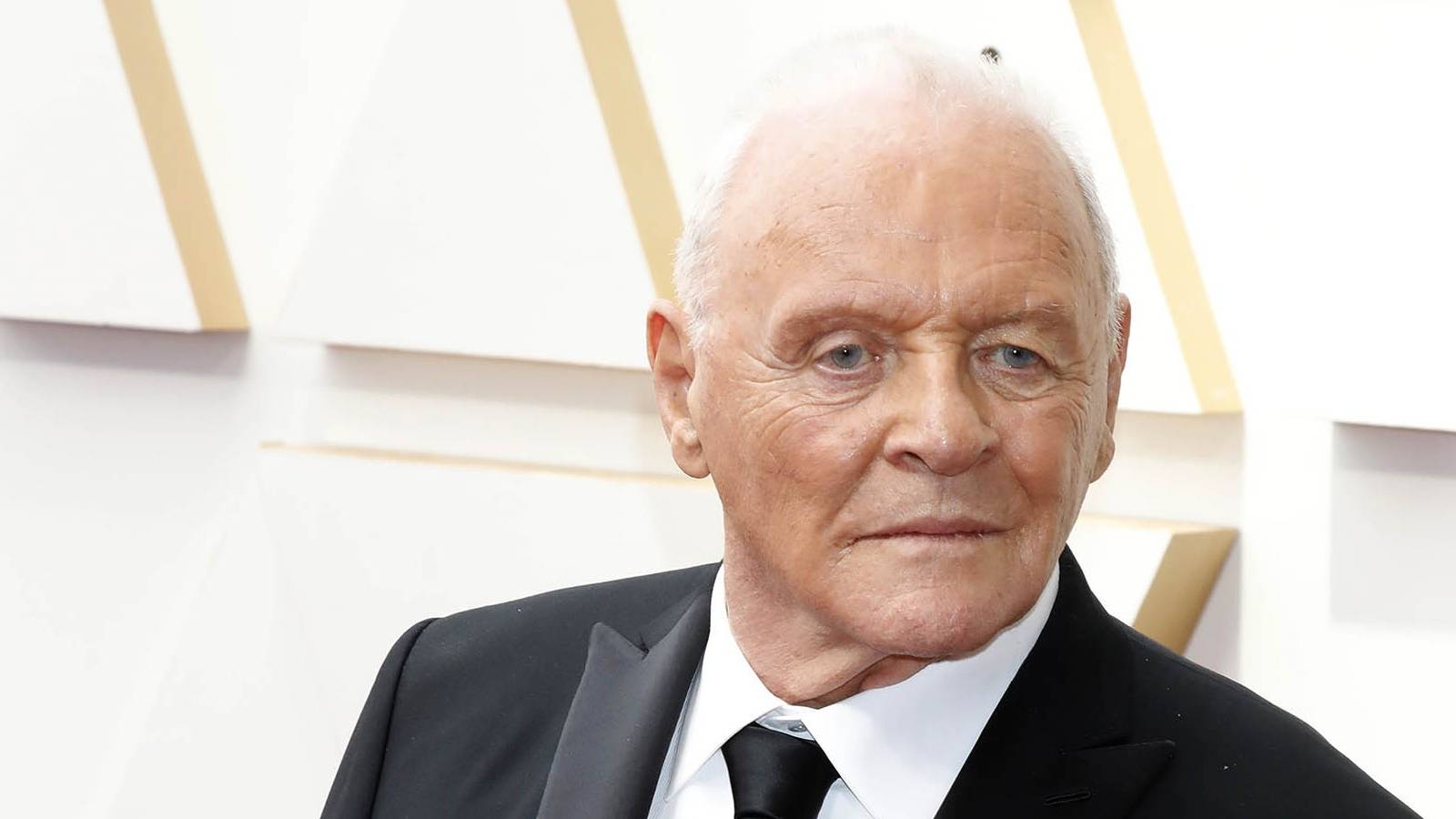 Anthony Hopkins’ $196M Blockbuster Remains a Forgotten Fantasy Gem