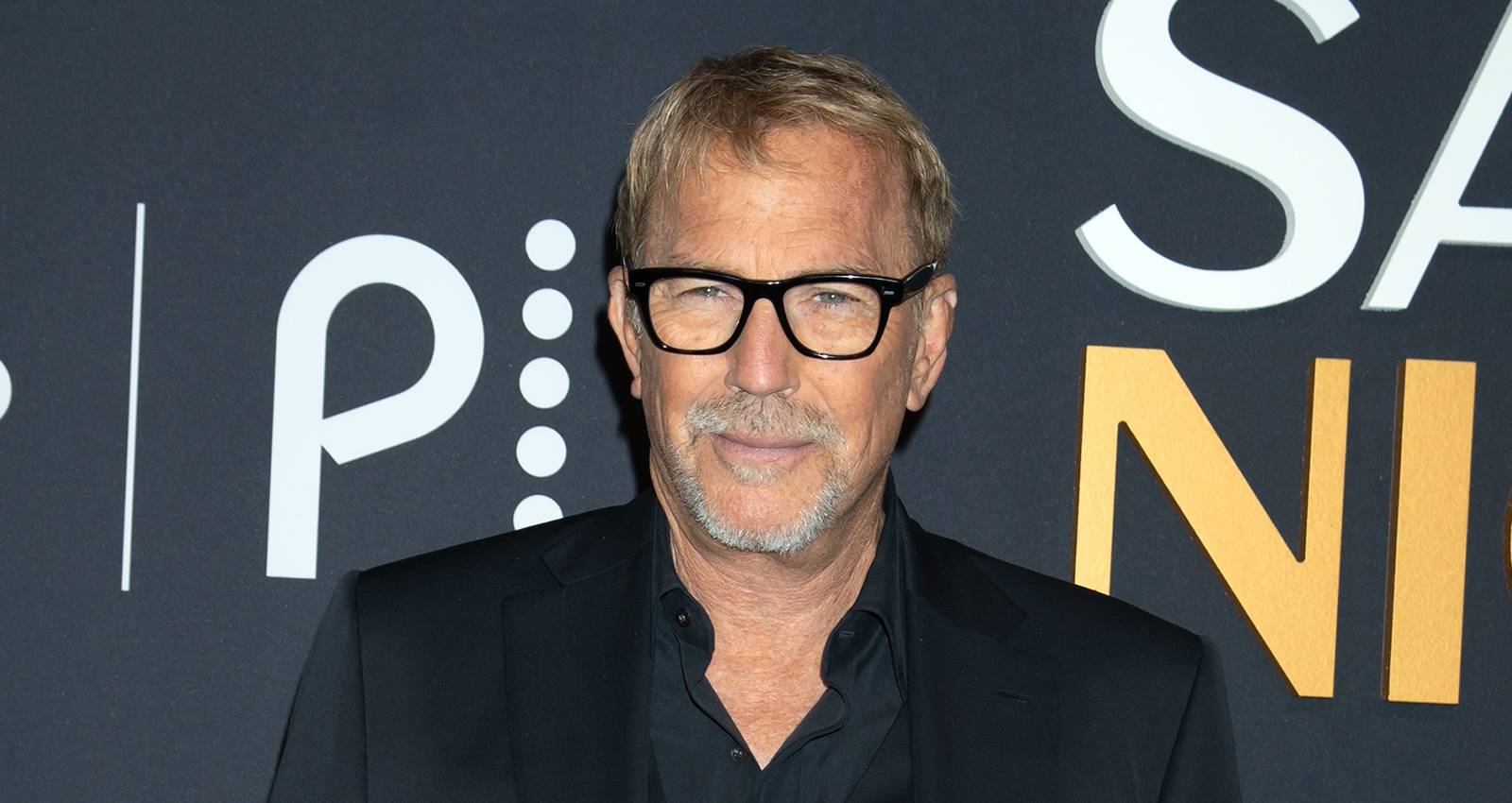 Kevin Costner's Drama With Jake Gyllenhaal Honeymoon With Harry Gets ...