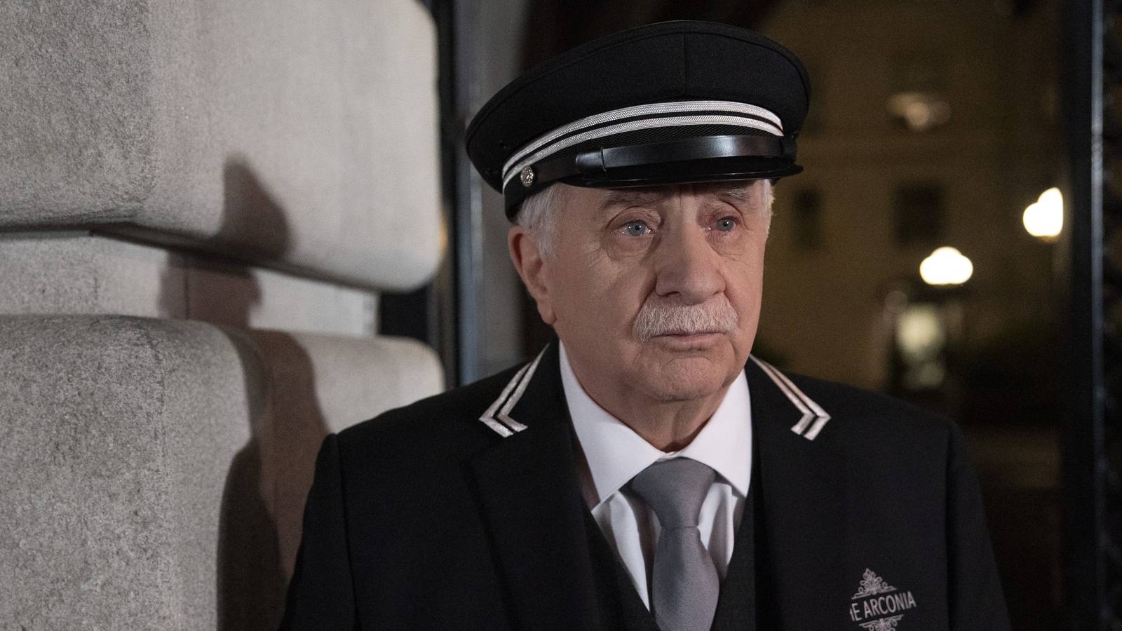 Who Plays Young Lester in Only Murders in the Building?