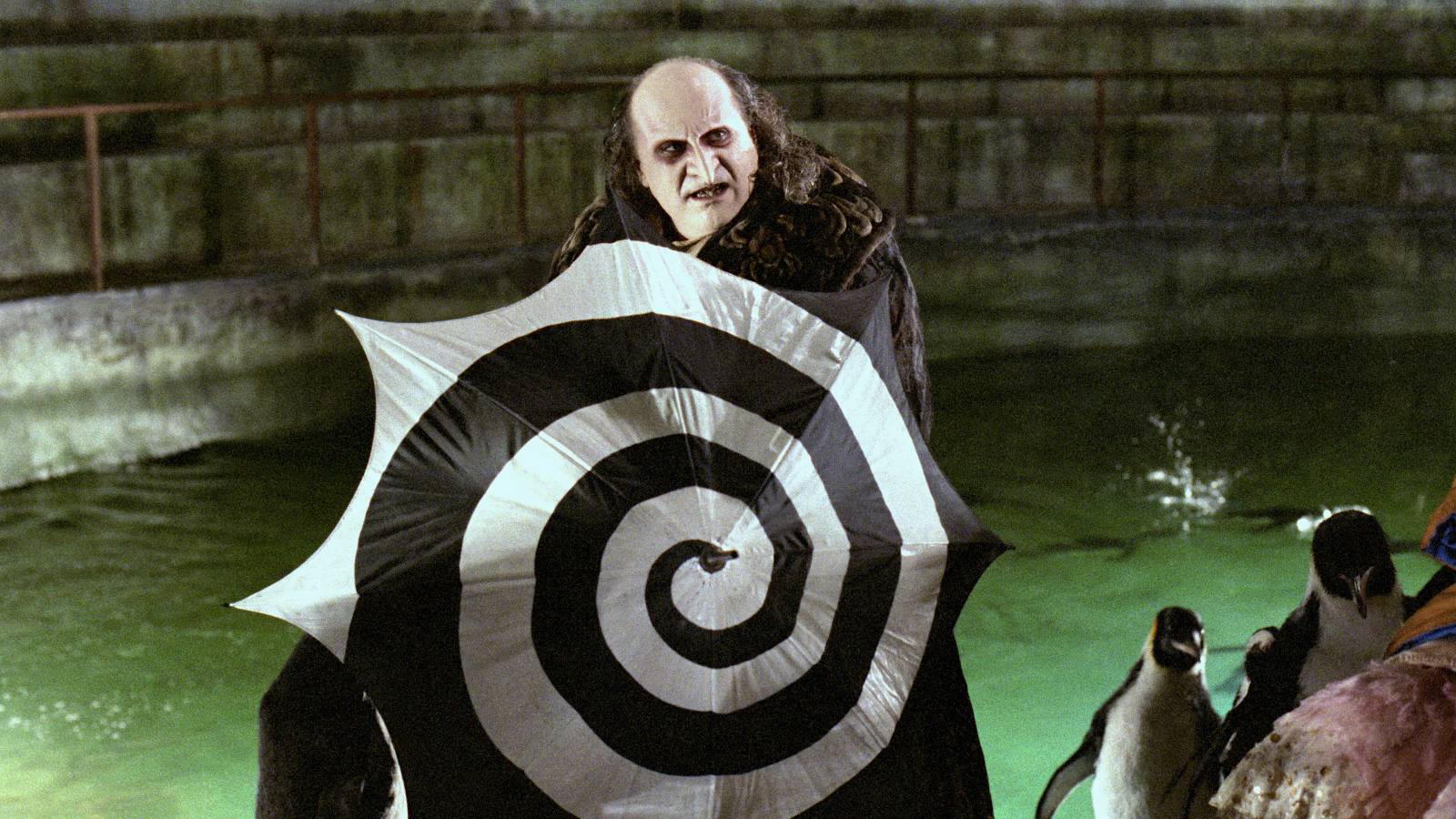 Batman Director Confirms New Penguin Story Inspired By Tim Burton's ...