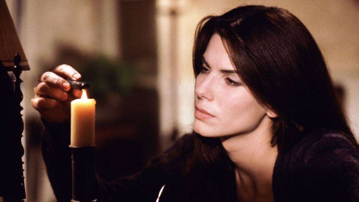 Sandra Bullock's Cult Classic Romantic Fantasy Film Is a Big Streaming ...