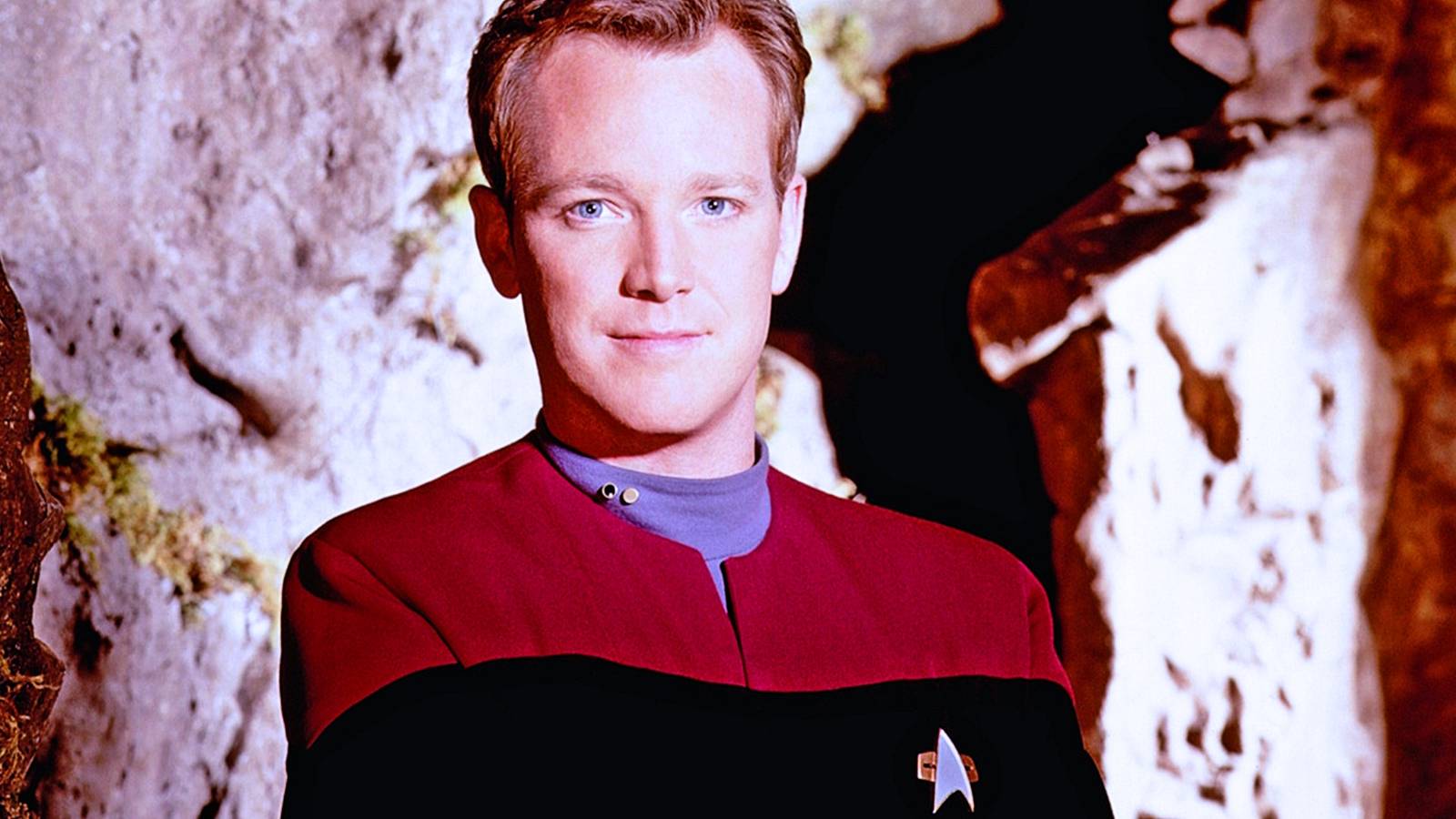 A Wild Star Trek Rumor Reveals the Real Reason for Voyager's Strangest ...