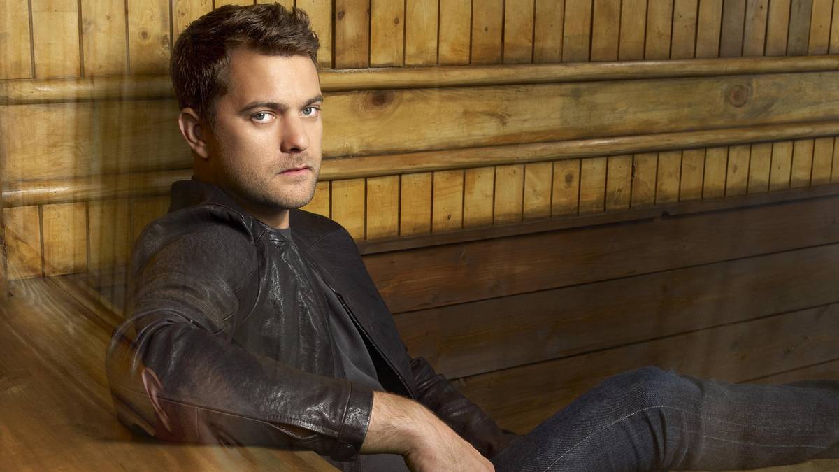 Joshua Jackson Was the Best Part of This 5-Season Sci-Fi Show With 91% ...