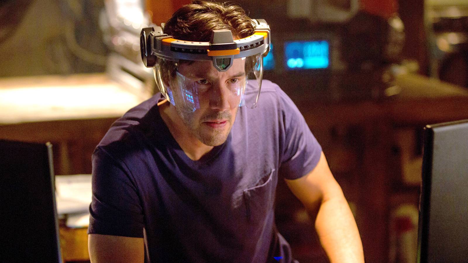 Keanu Reeves' Replicas Lands Free Streaming Home