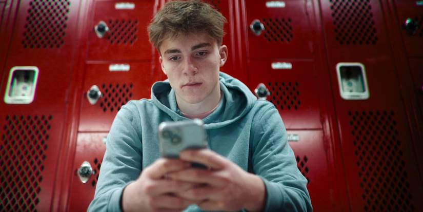 Netflix's New Crime Hit With a Rare Perfect RT Score Is More Horrifying ...