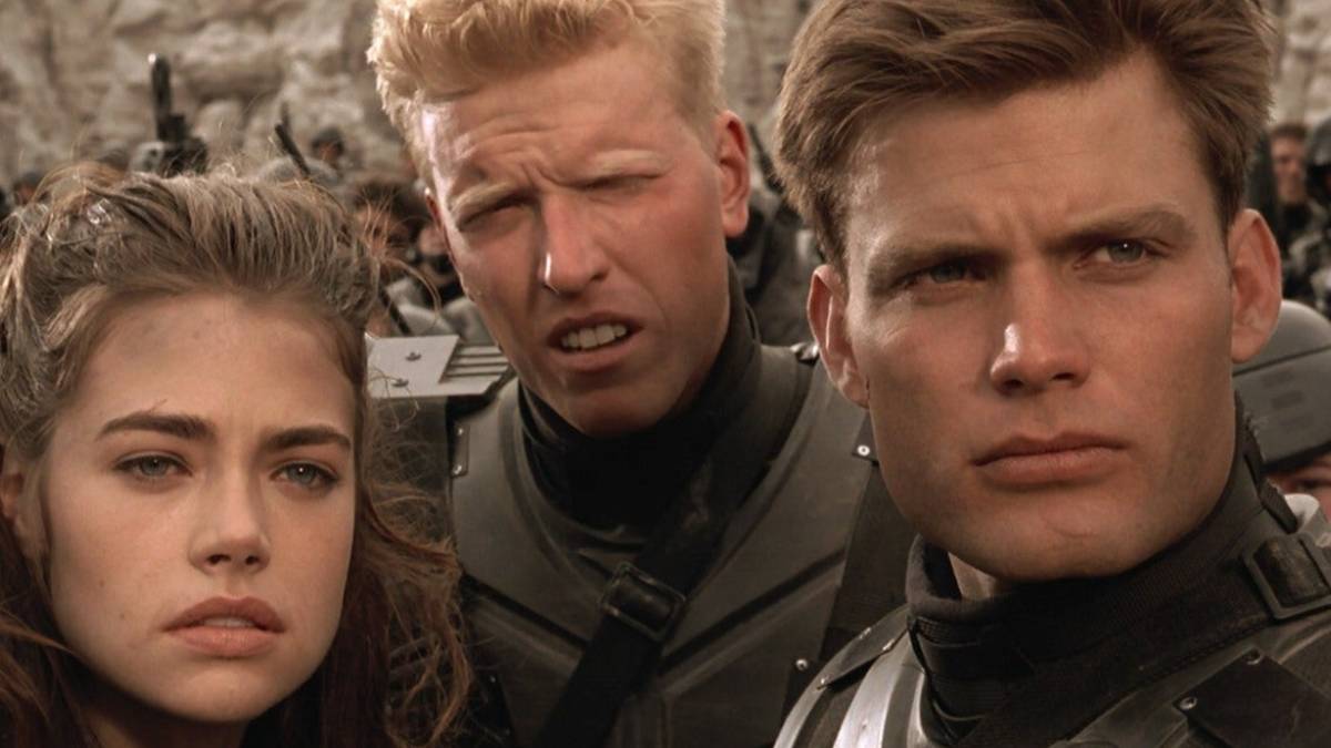 Starship Troopers Is Already a Better Movie Than Helldivers