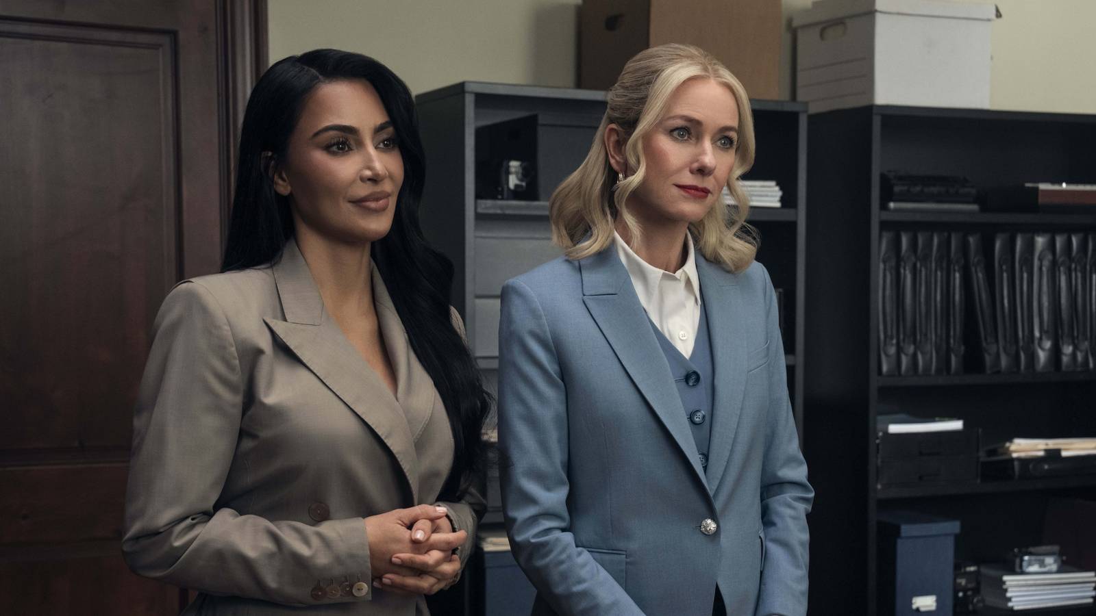 Ignore the 5% RT Score, Hulu’s All's Fair Is an Easy-to-Binge Hidden TV Gem