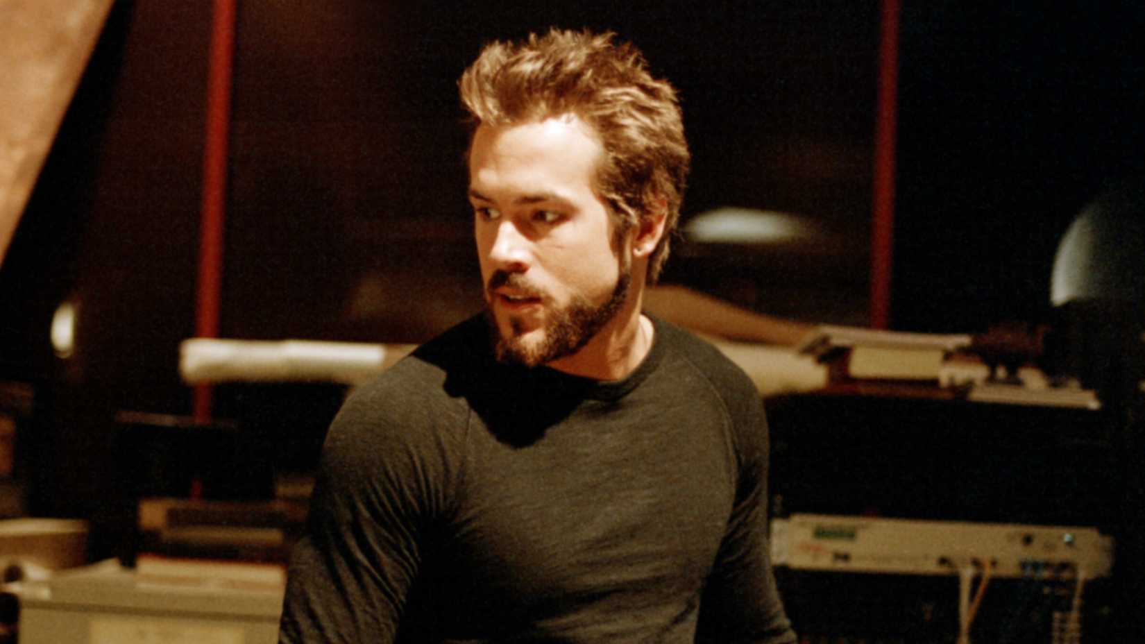 8 Ryan Reynolds Roles That Proved He Was Perfect For Deadpool