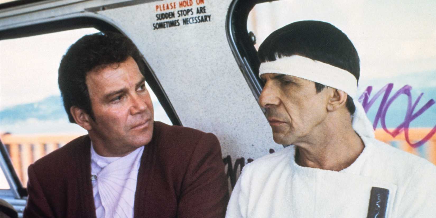 A Dark Star Trek Theory Officially Fixes 39-Year-Old Kirk Plot Hole