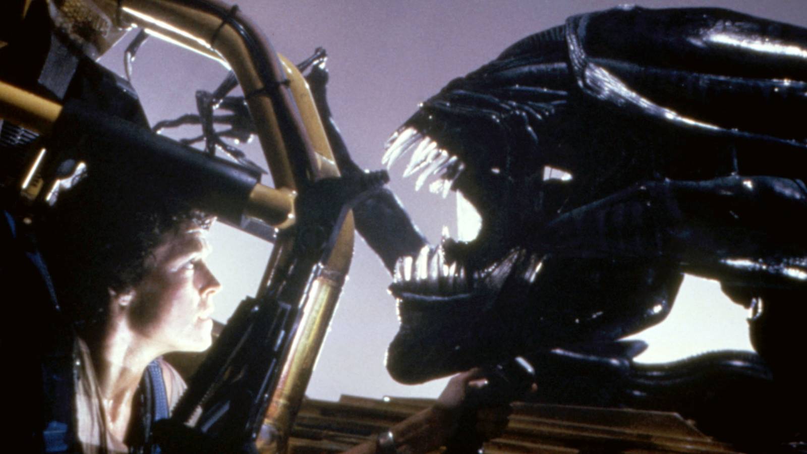 Aliens Officially Returns With New Adventure in 2026