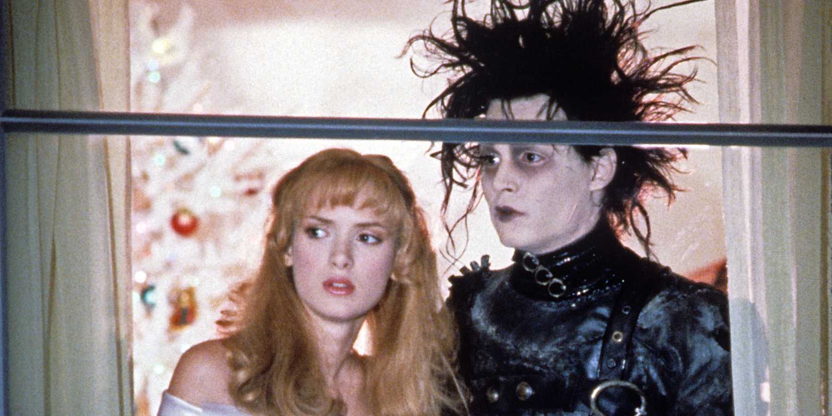 edward scissorhands full plot