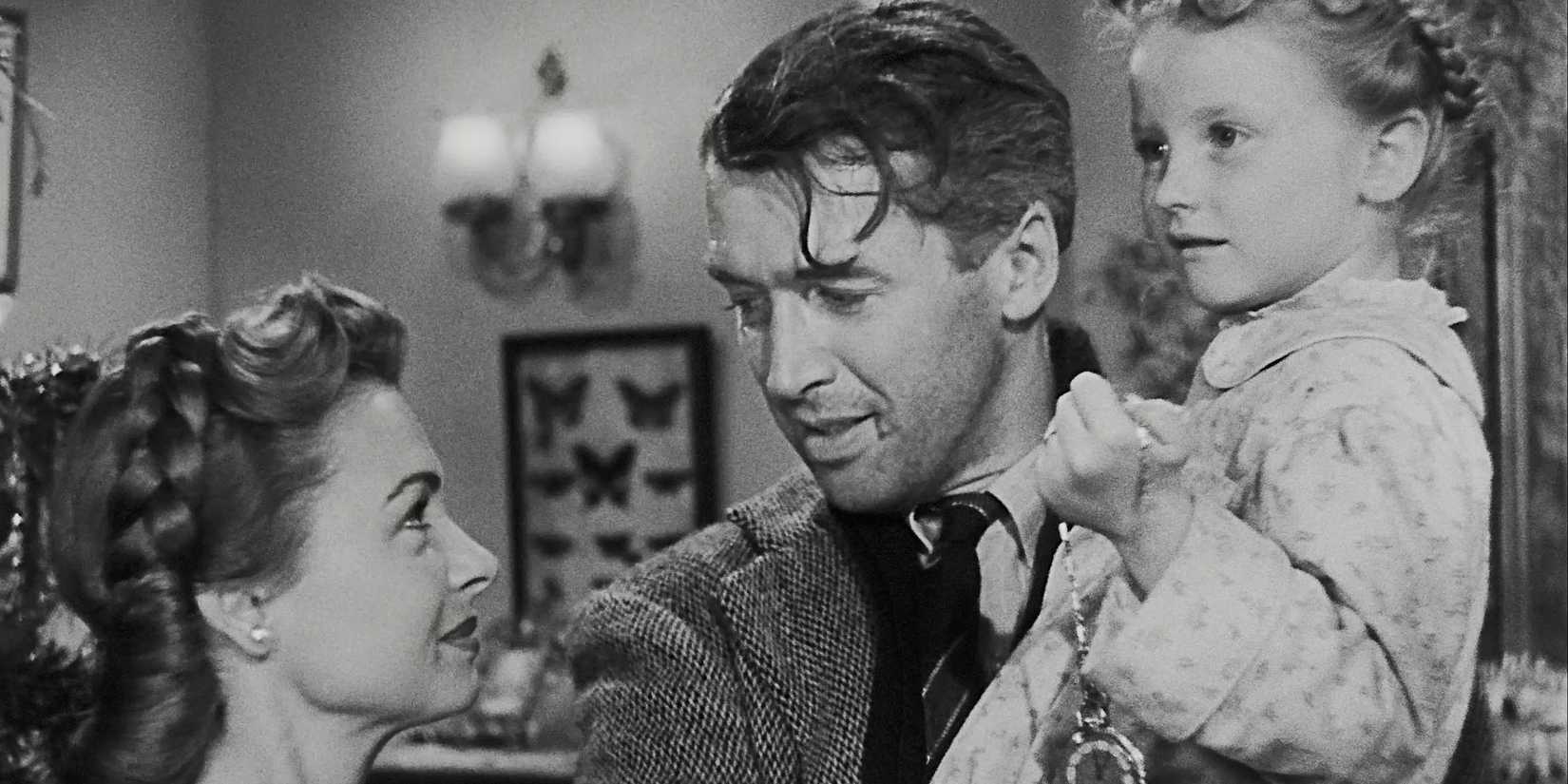 It's a Wonderful Life's Timeless Final Scene, Explained