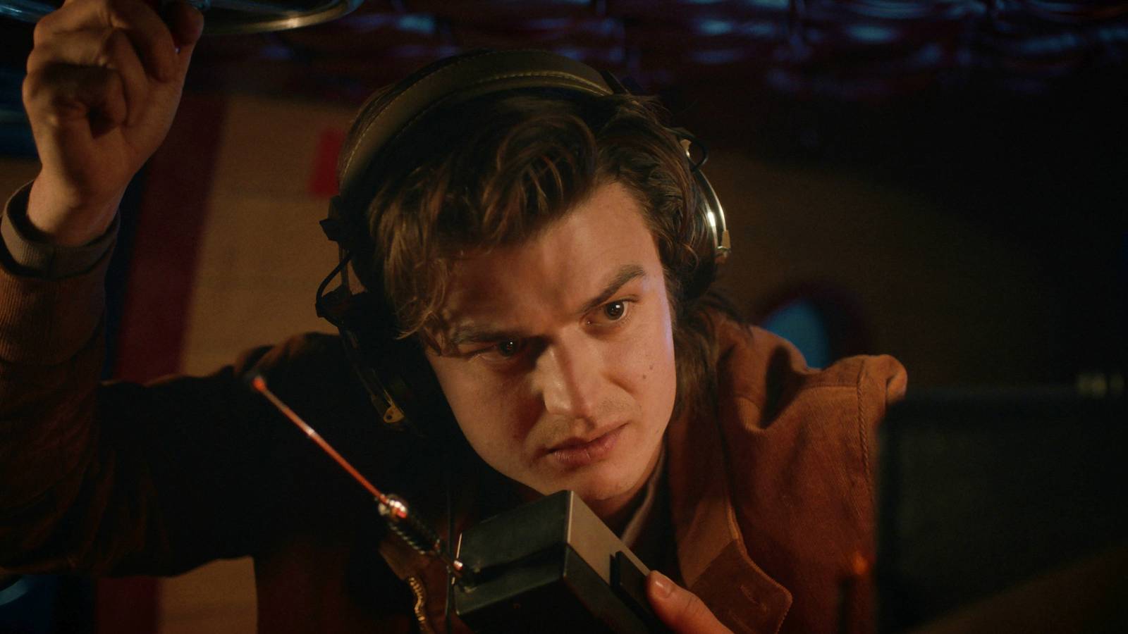 Stranger Things' Alien Influence: Joe Keery's Favorite Movie