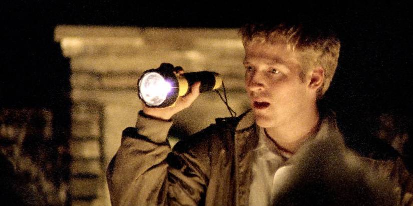 22 Years Later, This Sci-Fi Flop Deserves to Be Called the Smartest ...