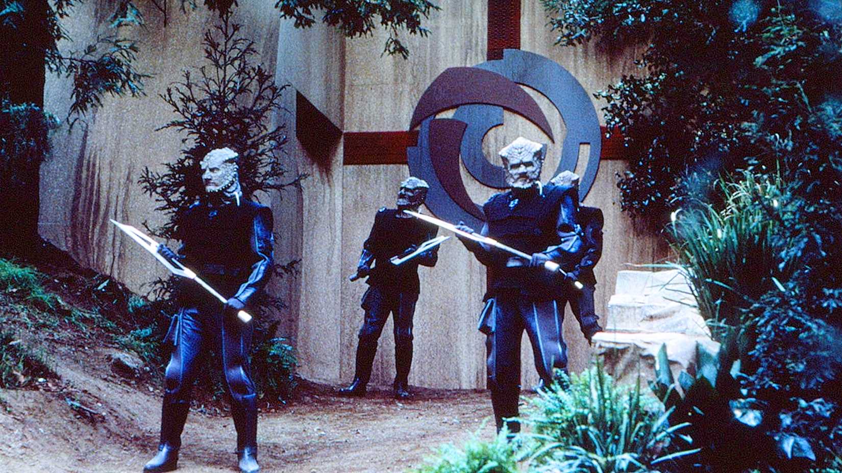 5 Star Trek Weapons Stronger Than Phasers
